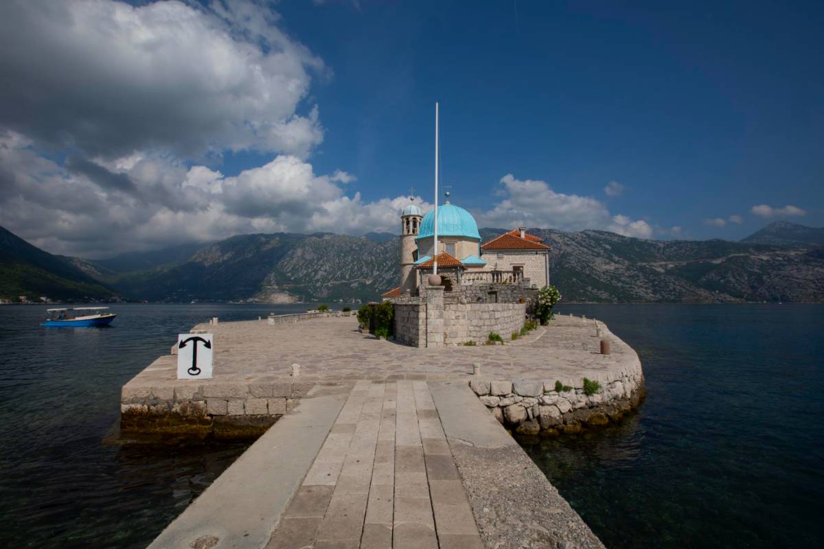 Lady of the Rocks | Attractions | Sea Rush - Speedboat Tours ...